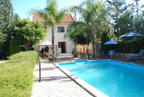 Zena Holiday Villa - Кипр