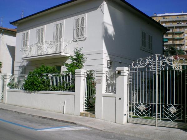 Affittacamere Villa Silvia - Follonica