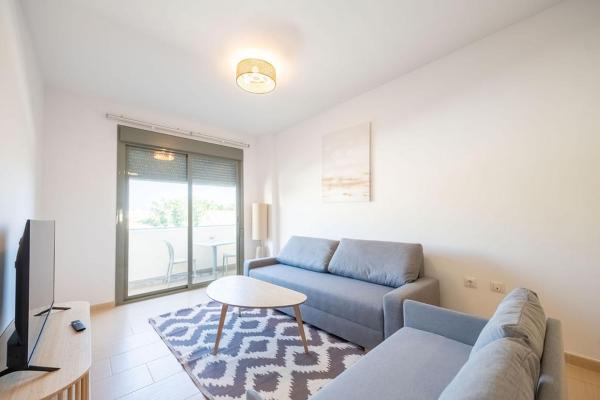 Centro Con Piscina Y Cerca De La Estación De Tren - Cádiz