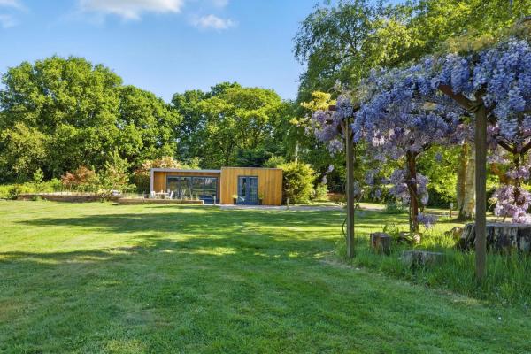 Countryside Annex- Sleeps 2 Free Parking & Garden - University of Kent, Canterbury Campus