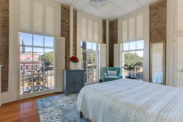 Royal Elysian Guesthouse - Louisiana