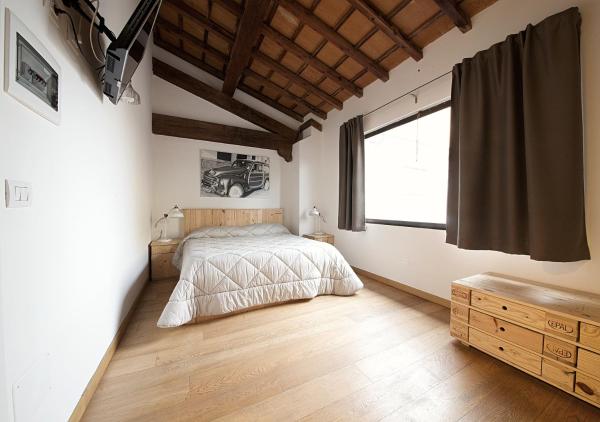 Le Camere Pietrasantine - Garage Bonci - Forte dei Marmi