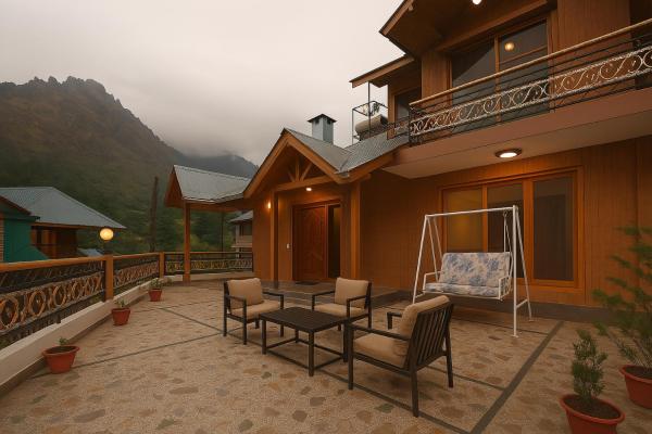 The Applewood Villa Resort Romantic Mountain Retreat In Manali - Manali