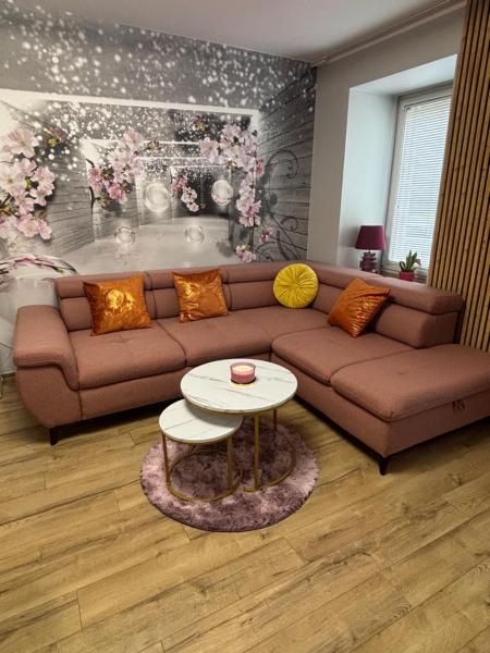 Amj Apartament - 樂斯拉夫