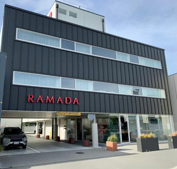 Ramada Suites By Wyndham Christchurch City - New Zealand