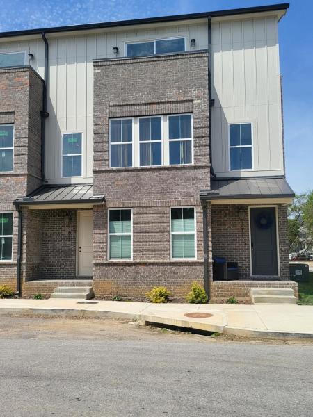 The Stunning Southside Escape! - Chattanooga, TN