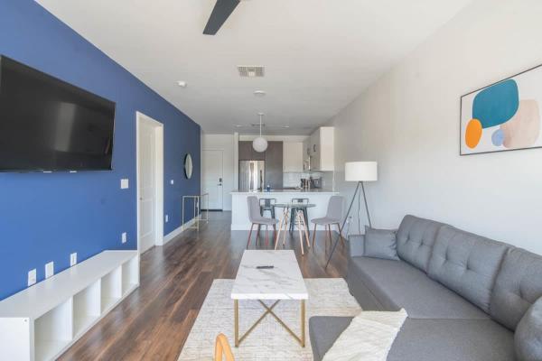 Alluring 1bd - Pool, Gym, Parking, W-d - Sleeps 4 - Tempe, AZ