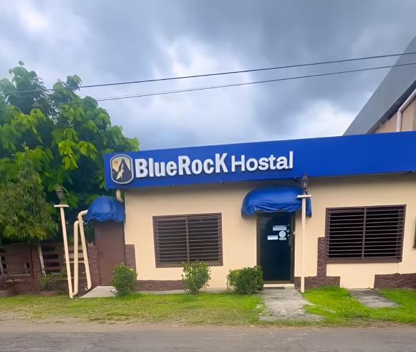 Bluerock Hostal - Panama