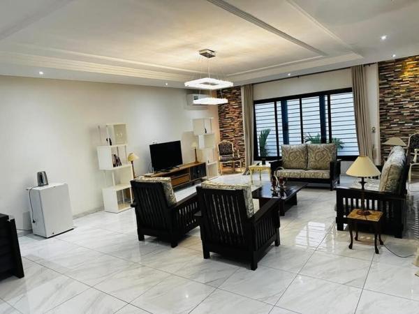 Villa Witroos Luxury And Elegance - Yaounde