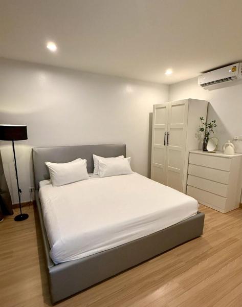 Private Home Near Airport Only 20 Minutes To Downtown - Bangkok