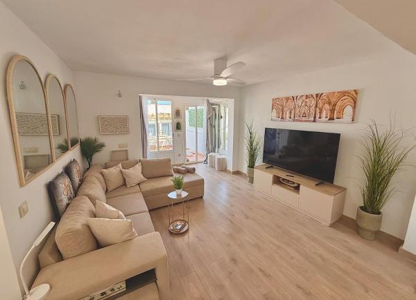 Atico 4 Con Terraza En Centro, Casco Histórico Con Aire Acondicionado Y Wifi - Almería