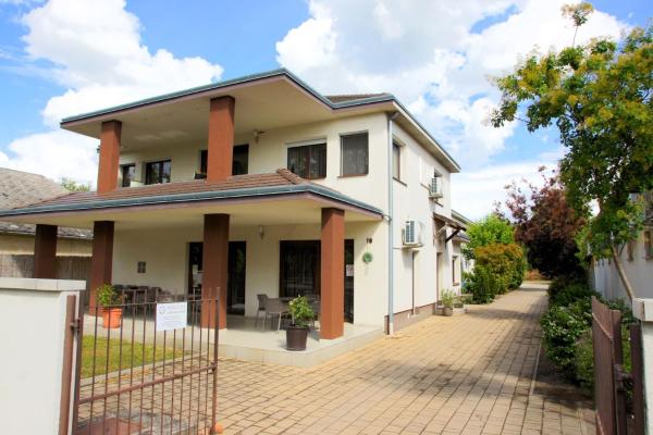 Solaris Garden Rooms - Cserkeszőlő