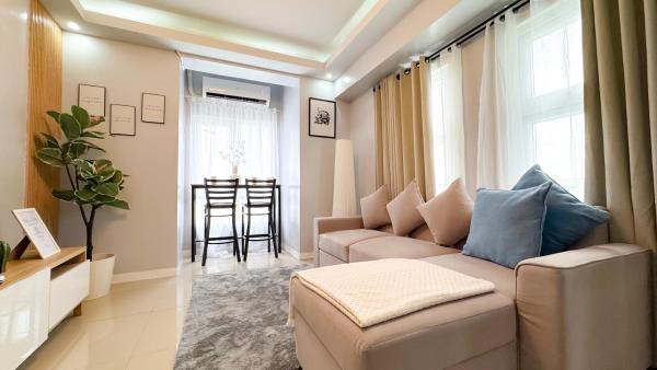 Skyline View Cylos Place Victoria Sports Tower - Quezon City