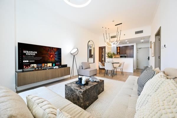 New Renovated Modern 1 Br Dubai Marina - Dubaï Marina
