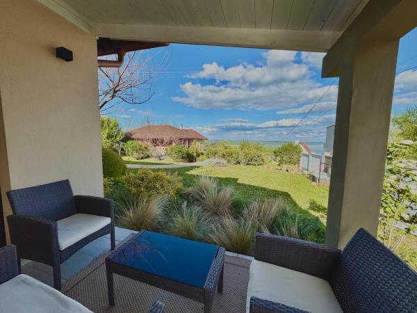 Azur Villa 3 - Panoramic Escape - Balatonalmádi