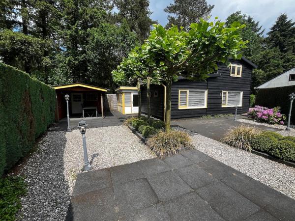Eldorado I Chalet Near Forest On Quiet Park - Putten