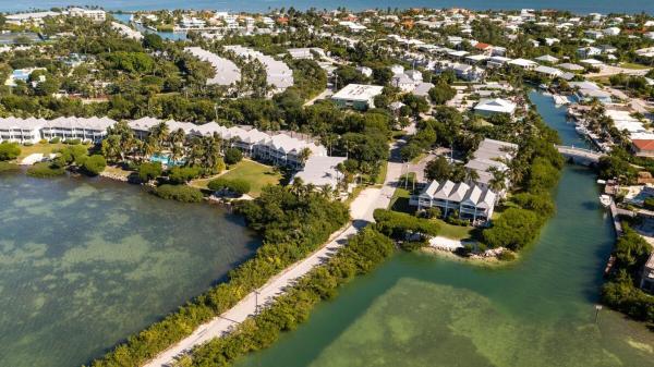 Crystal Waters - Marathon, FL