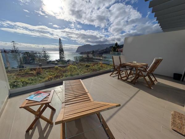 Breathtaking Oceanfront Living, Sunset Facing 3-bedroom Flat In Acqua Residences - Madeira