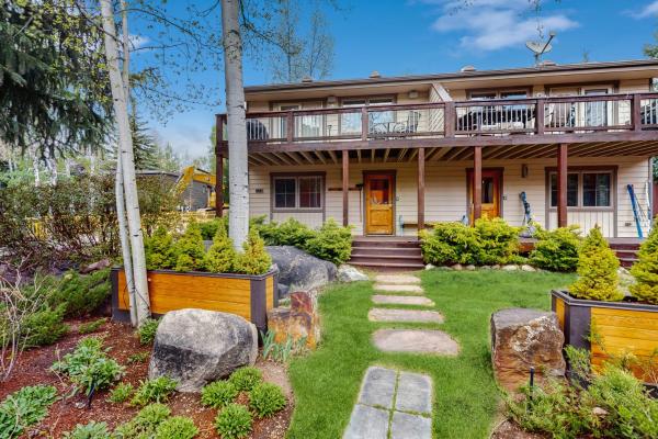 Chic Condo Unit 1 - Aspen, CO