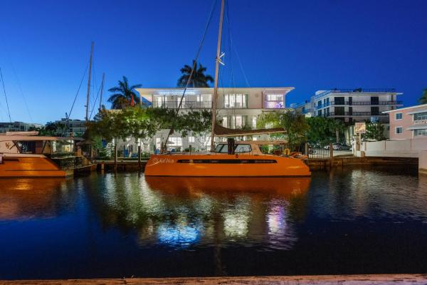 Isle Of Venice Residence And Marina - Fort Lauderdale, FL