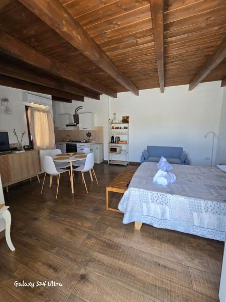 Cecilia's House Cagliari Centro - 卡尼亞裡