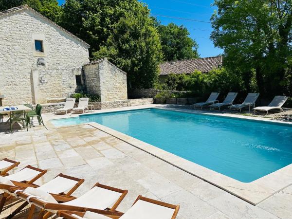 Domaine De Péroline Piscine Et Jacuzzi - Cahors