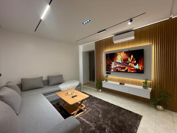 Modern & Comfortable 2br Condo In Agadir - Agadir