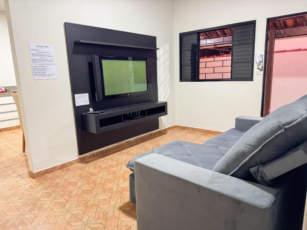 Casa Completa Para Até 5 Hóspedes Próx Santa Casa - Patos de Minas