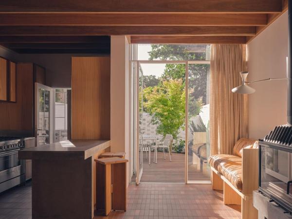 Riley House, Surry Hills Isyd - Rosebery