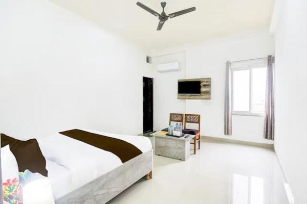 Br Hotel Black Rock - Jaipur