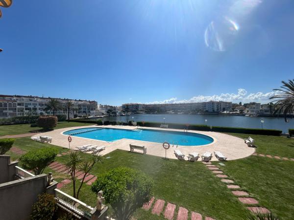 Maena San Maurici Lago - Figueres