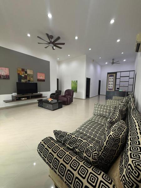 Kluang Homestay Taman Delima 2 - Kluang