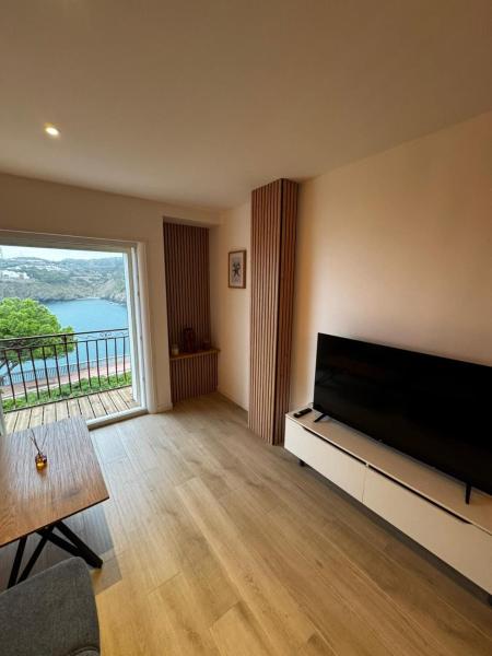 Duplex With Sea View - Llançà