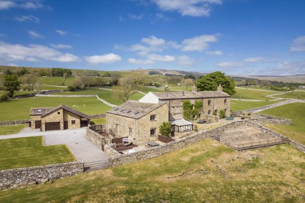 Hill Top Farm 8 - Askrigg