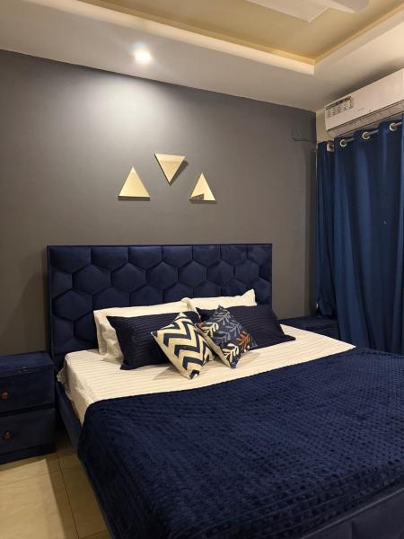 Private Family 1bed Apartment ,Self Checkin In E-11 - Islamabad
