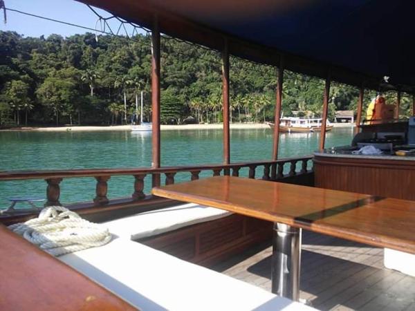 Passeio De Barco Na Escuna Ibiza - Paraty