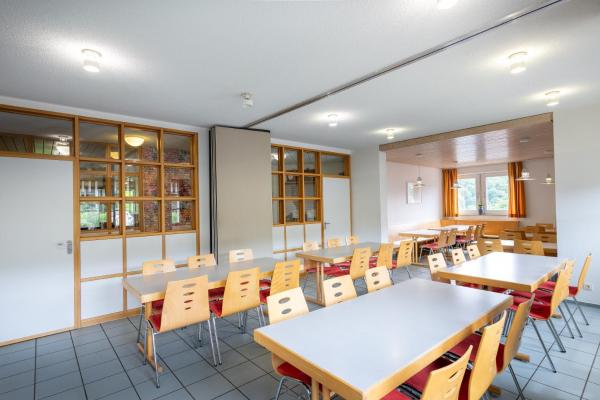 Jugendherberge Burg Rabeneck Pforzheim - Black Forest