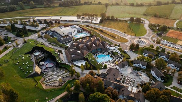 Hiška Pod Hrastom, G110 Podčetrtek, Aqualuna, Olimia - Podčetrtek