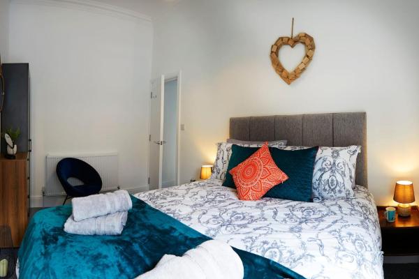 Seascape - Fantastic Location With Sea Views! - Scarborough