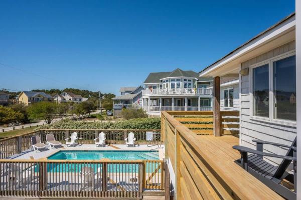 2min Walk To Beach Private Pool & Hot Tub - Carova Beach, North Carolina