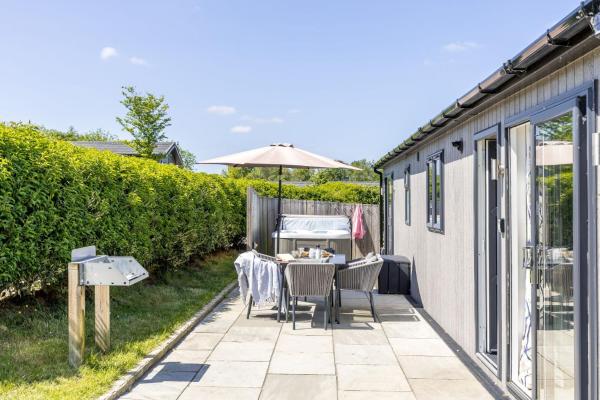 Hazel Lodge, 27 Roadford Lake Lodges - Roadford Lake