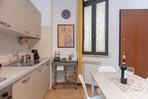 Appartamento Rea Silvia - Rom