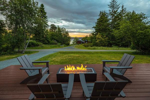 Perch - Greenbank Cottage - Fort Flagler Historical State Park, Nordland