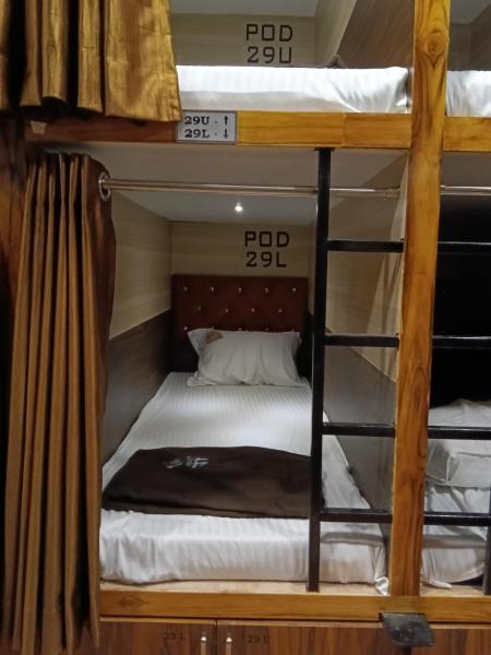 Kushi's Nap N Go Dormitory - Visakhapatnam