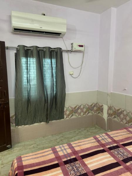 Shri Sai Seva Sadan - Vrindavan