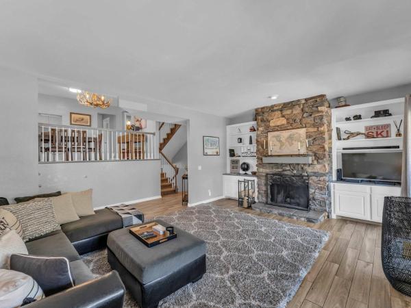 Charming Mountain Retreat With Hot Tub & Views - Park City, UT