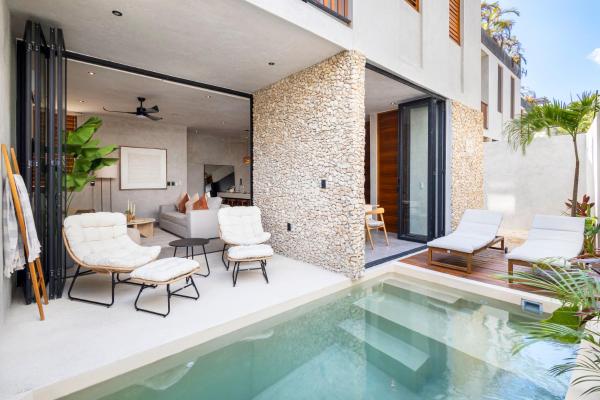 Luxury Villa With 2 Private Pools & Rooftop - Tulum