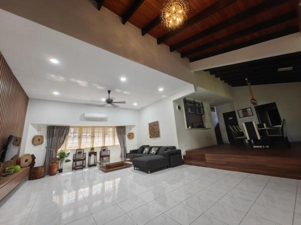Klebang Spacious Comfy Bangalow - Malacca