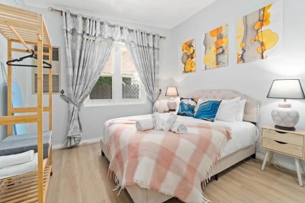 Stylish 2 Bedroom Unit Close To Cbd - 阿得雷德