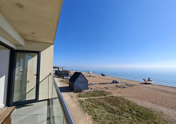 Shore - Folkestone